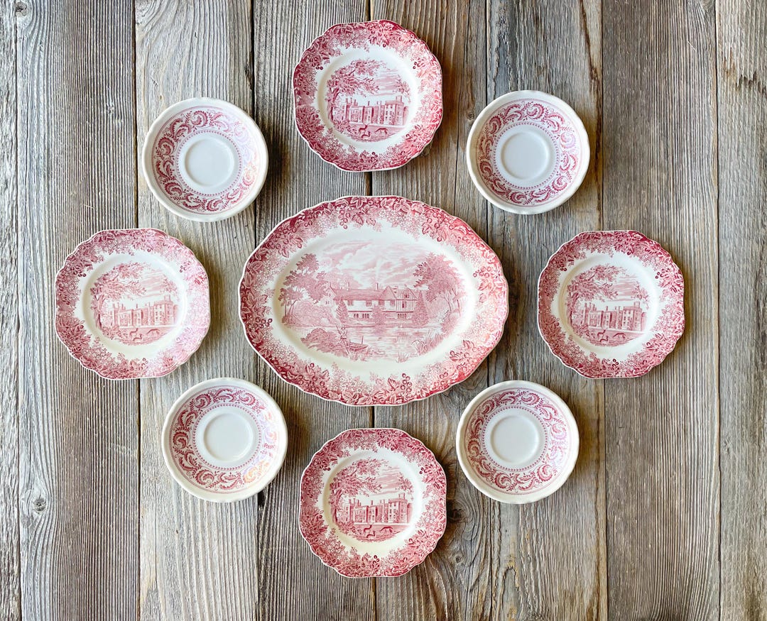 Instant Wall Plate Collection of Red and White Plates | Set of 9 China ...