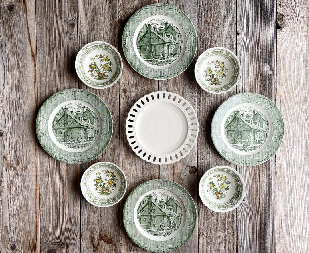 Instant Wall Plate Collection of Green and White Plates | Set of 9 ...