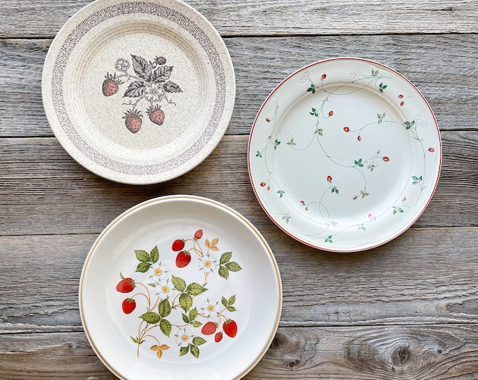 Mismatch Strawberry Dinner Plates Set of 3 | Strawberries ‘N Cream ...