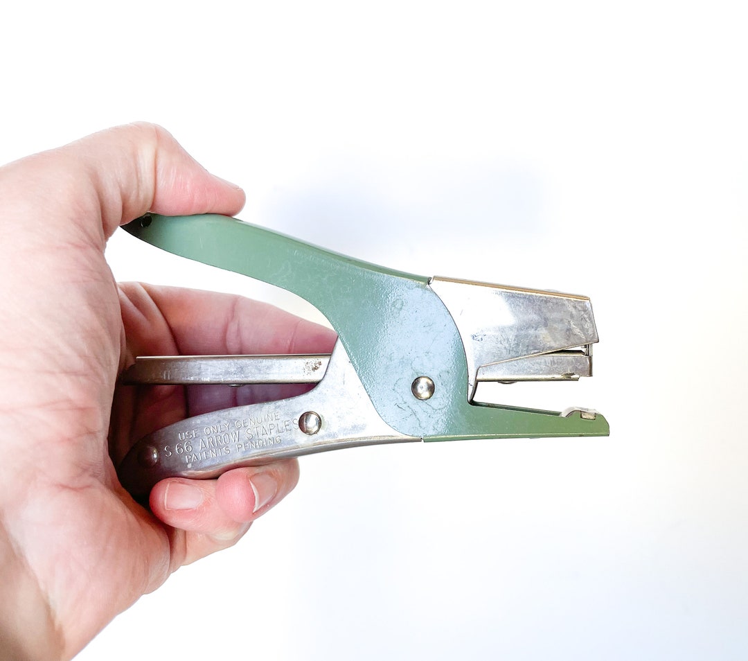 Vintage Arrow Hand Stapler | 1970s | Green | Home Office Supplies ...