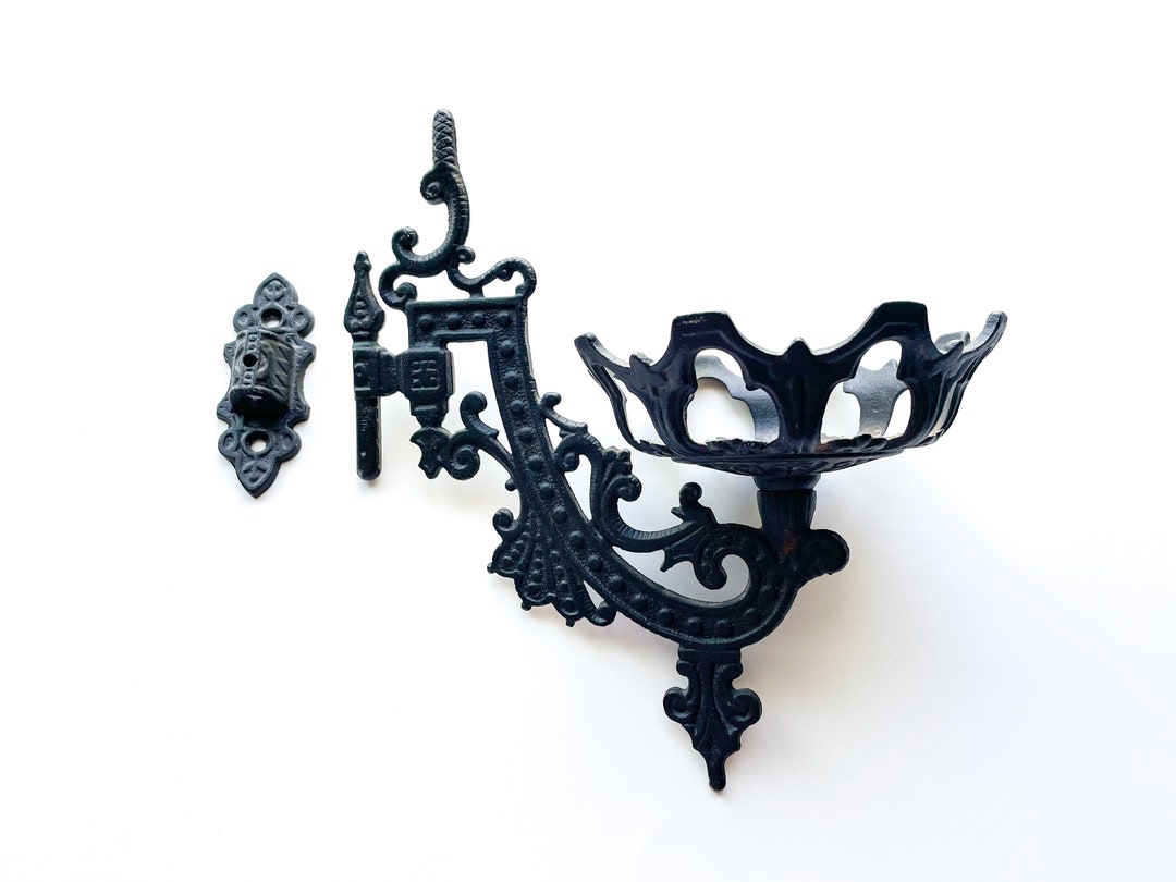 Antique Style Wall Mounted Lamp or Plant Stand Bracket | Wall Sconce ...