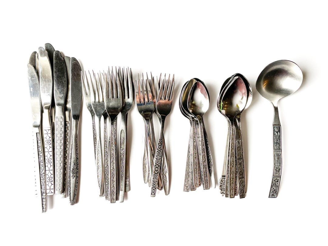 Mismatch Mid Century Stainless Steel Silverware Mixed Set of 8 | 41 ...