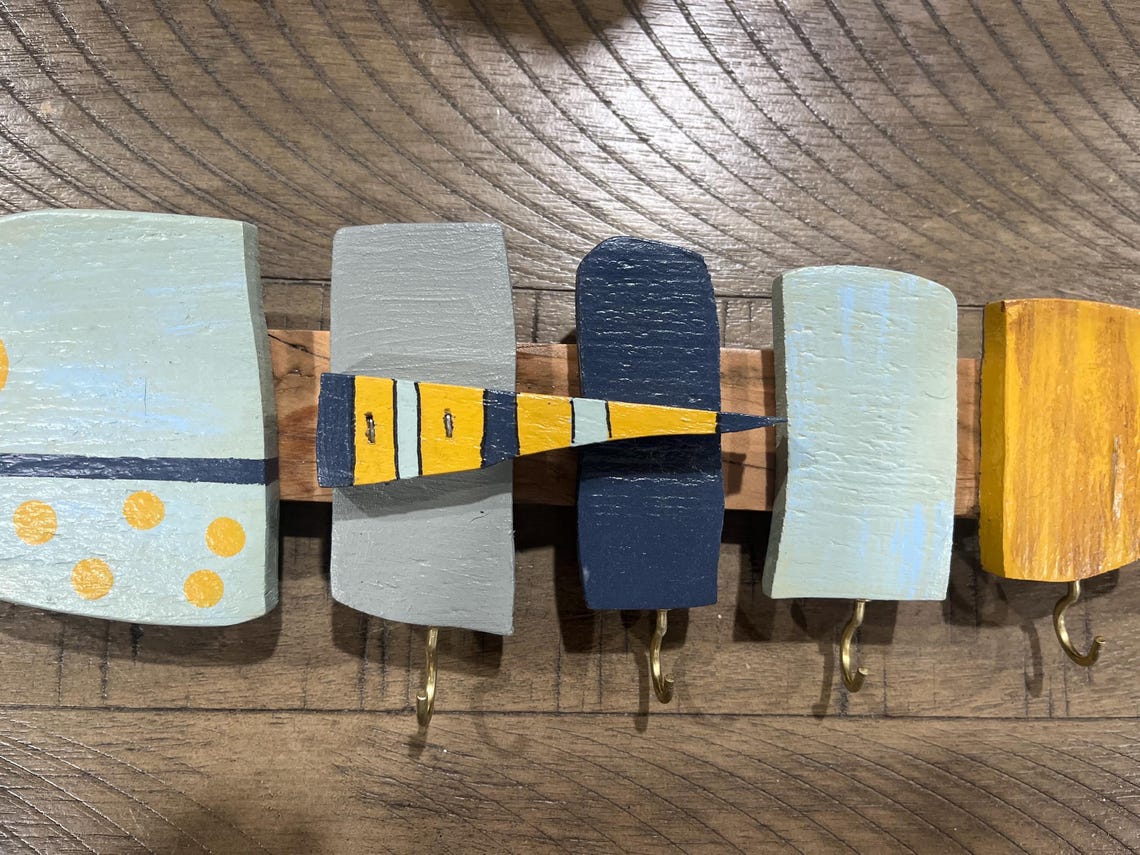 Wooden Fish Key Holder - Etsy