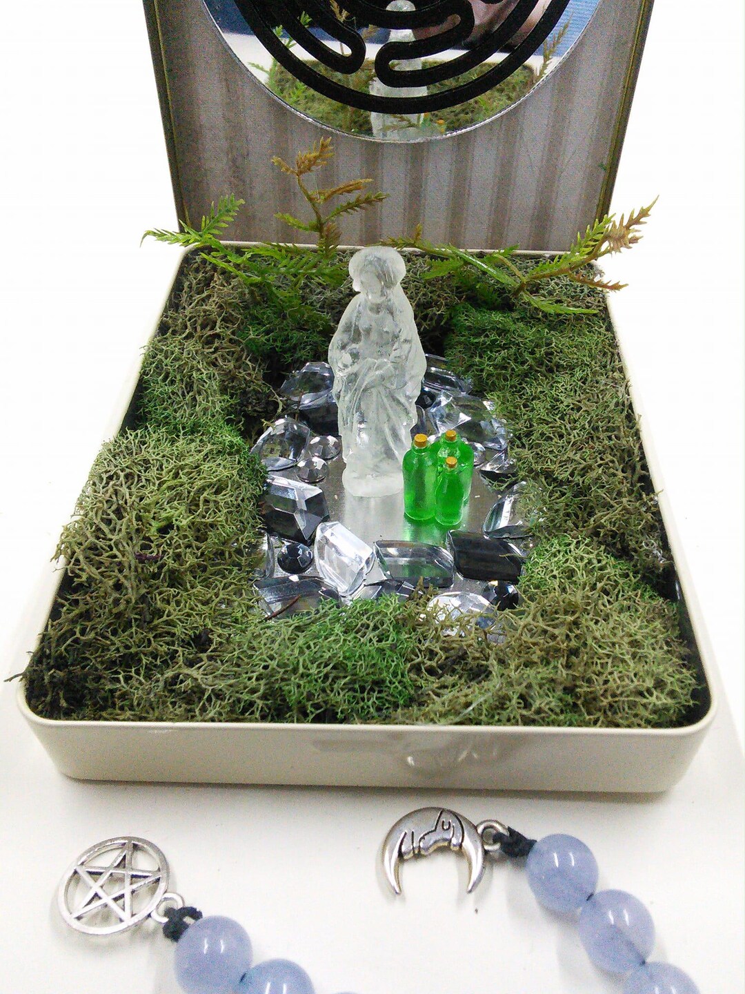 Pocket Travel Shrine for the Moon and Hecate Dark Goddess Pagan Wicca ...