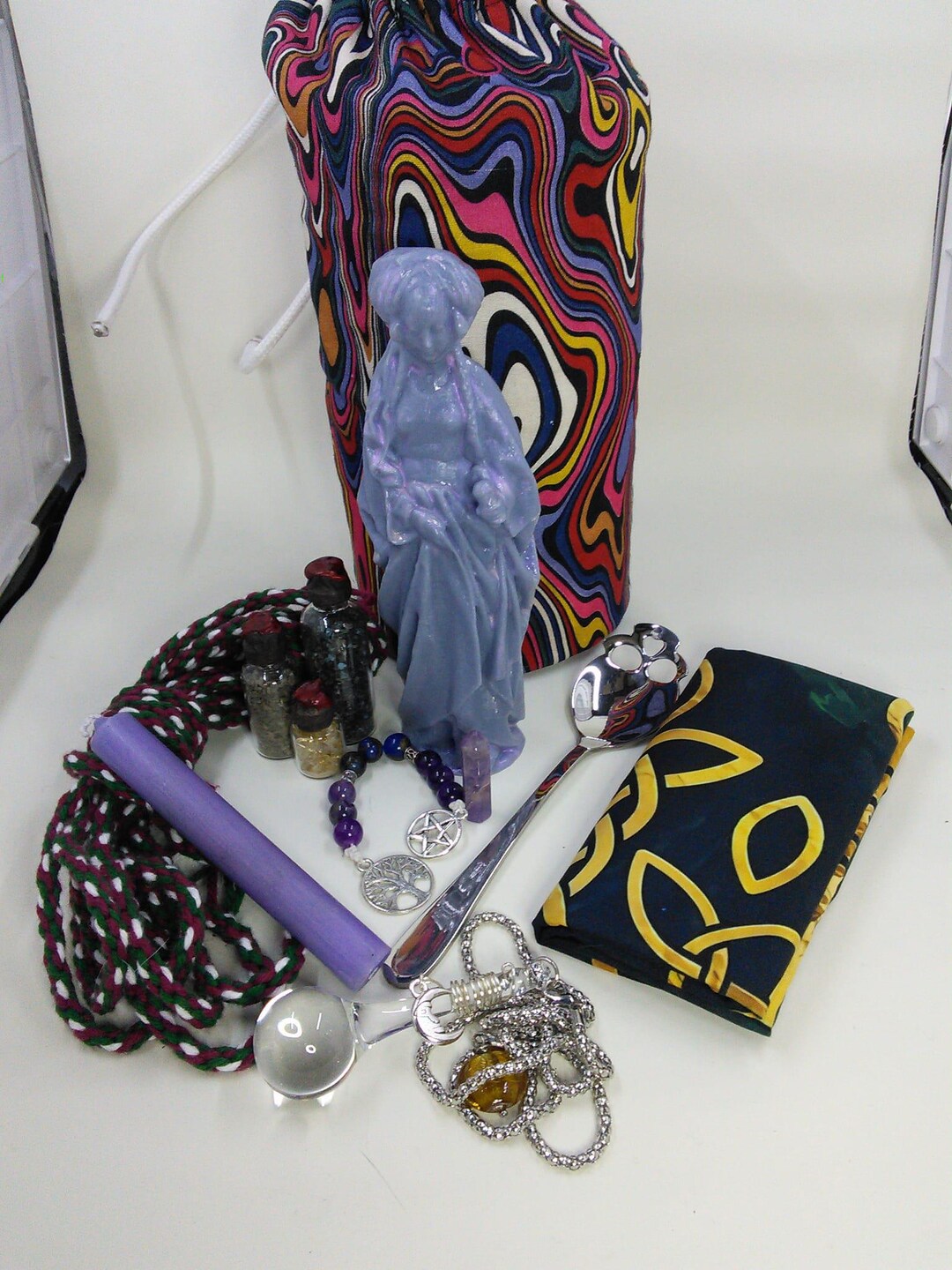 Pagan Altar Kit in a Can #3 - Etsy