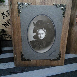 Travel Shrine Honoring the Morrigan Dark Goddess Pagan Wicca - Etsy