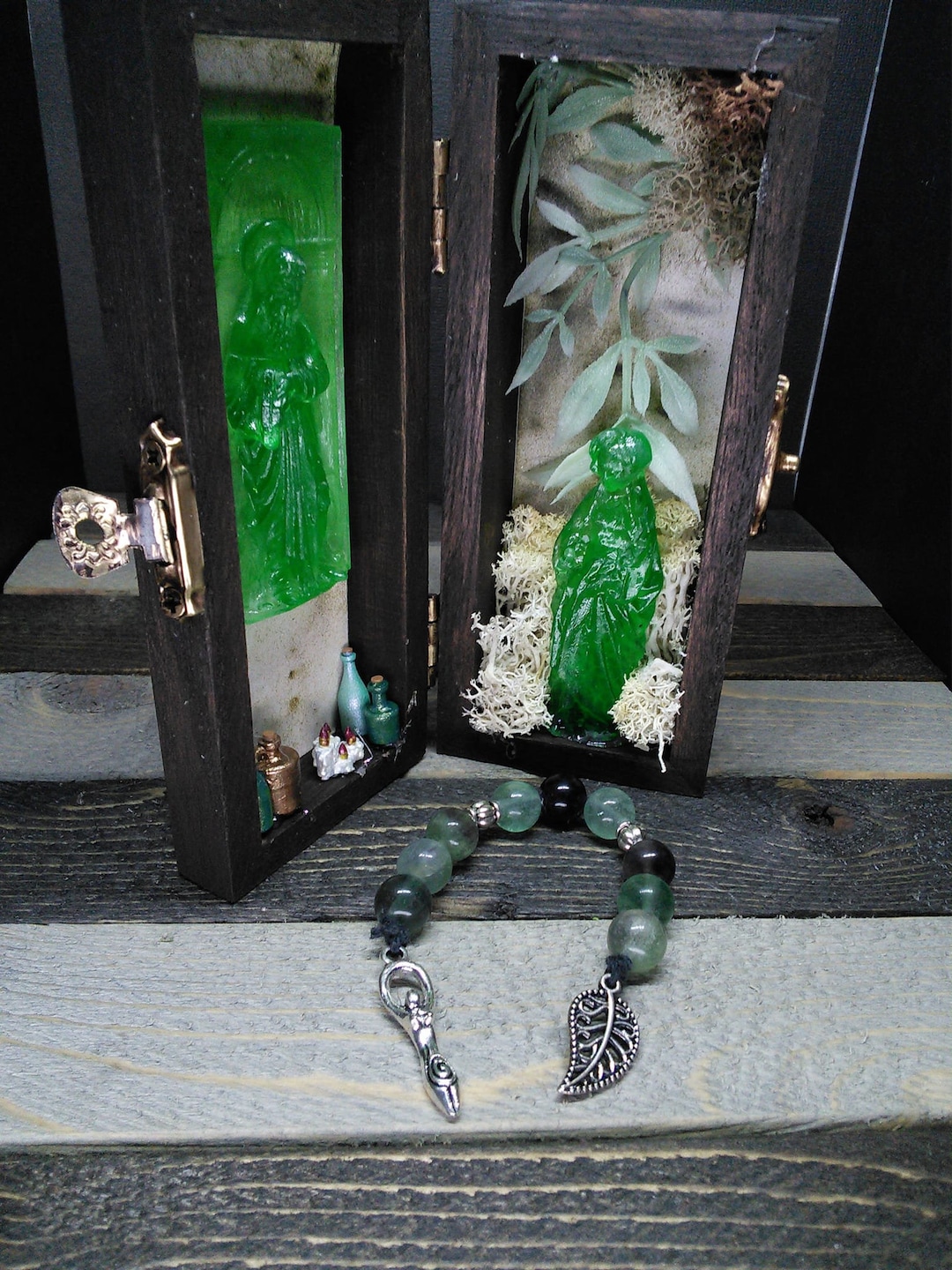 Pocket Travel Shrine for Gaia the Earth Mother Pagan Wicca - Etsy