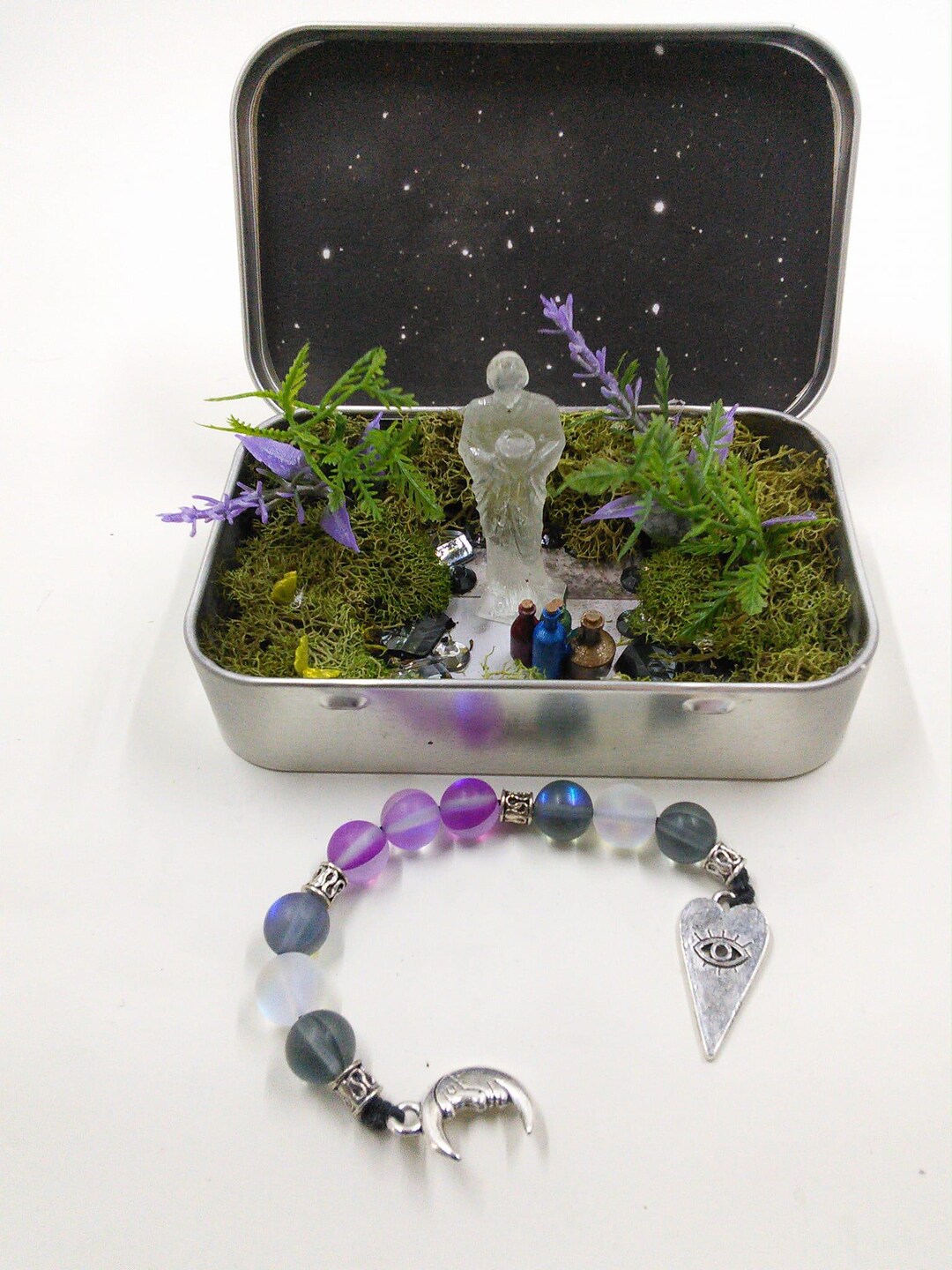 Pocket Travel Shrine for Hecate Dark Goddess Pagan Wicca - Etsy
