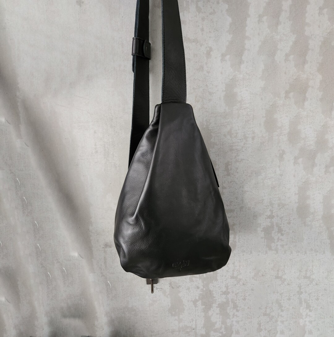 Sling Bag, Triangle Bag, Chest Bag, Crossbody Daypack, Leather Sling ...