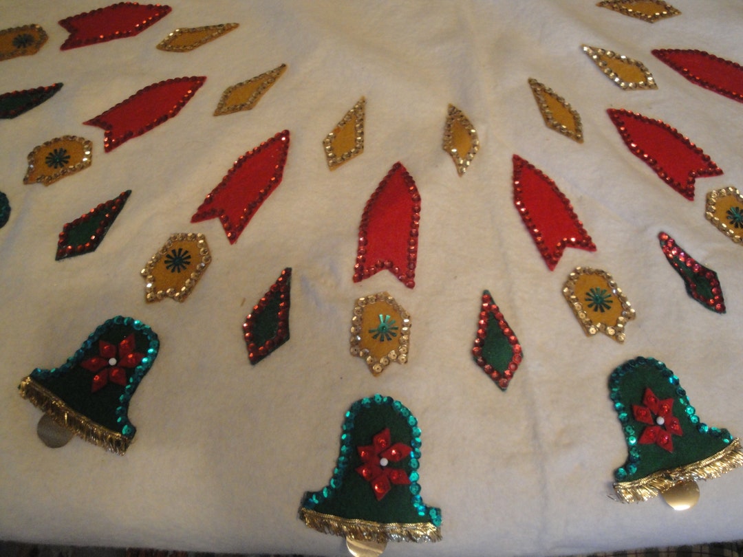 Stunning 1960s Tree Skirt Home Made Spangles Felt Hand Stitched Vintage ...