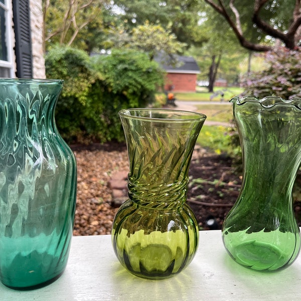 Green Glass Vase - Etsy