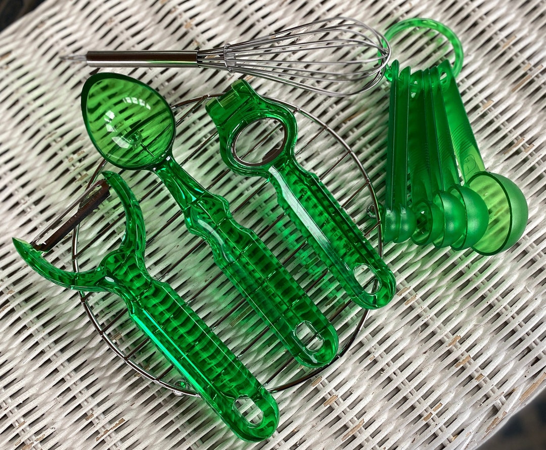 GREEN Kitchen Utensil Tool Set, 6 Piece Set, Strong Hard Plastic, Metal ...