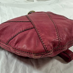 Genuine Vintage FOSSIL Magenta Berry Leather Cross Body Shoulder Bag - Etsy