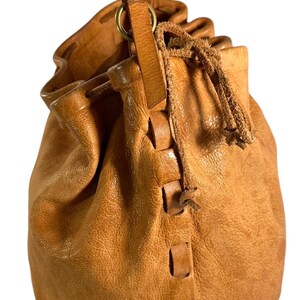 Vintage ALLHAN Jennifer Stilwell Tan Leather Drawstring Bucket Shoulder ...