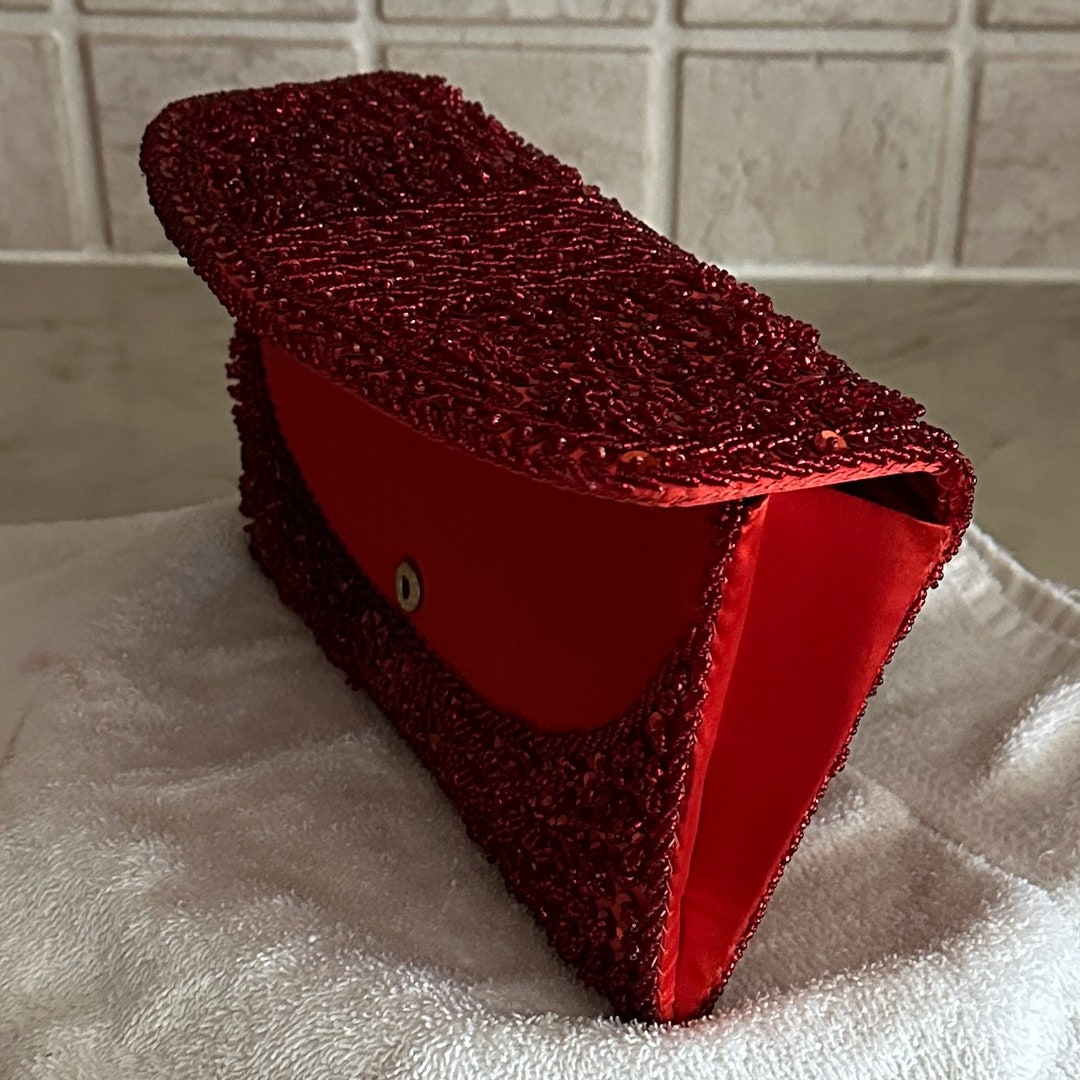Red Sequin and Bead Purse, Clutch or Handbag With Snap Closure, Vintage ...