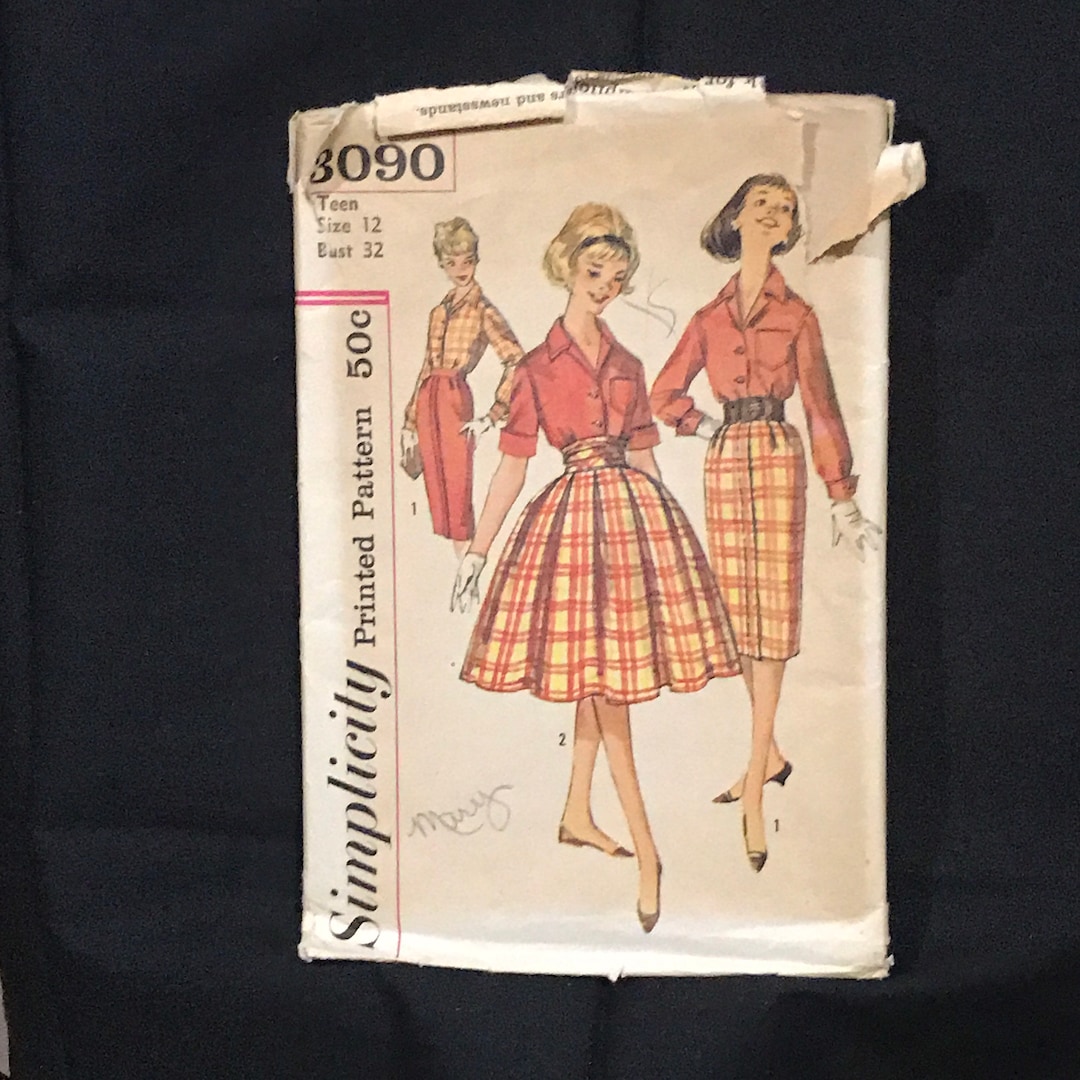 Teen Woman's Blouse With 2 Knee Length Skirts & Cummerbund Clothes ...