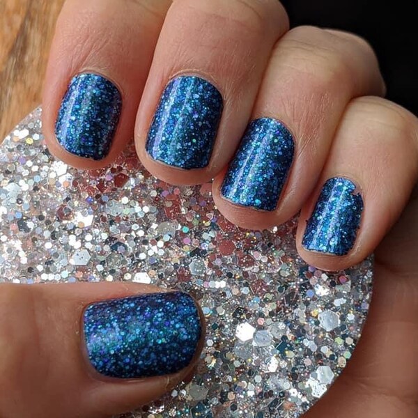 Nailfie Disc - Etsy