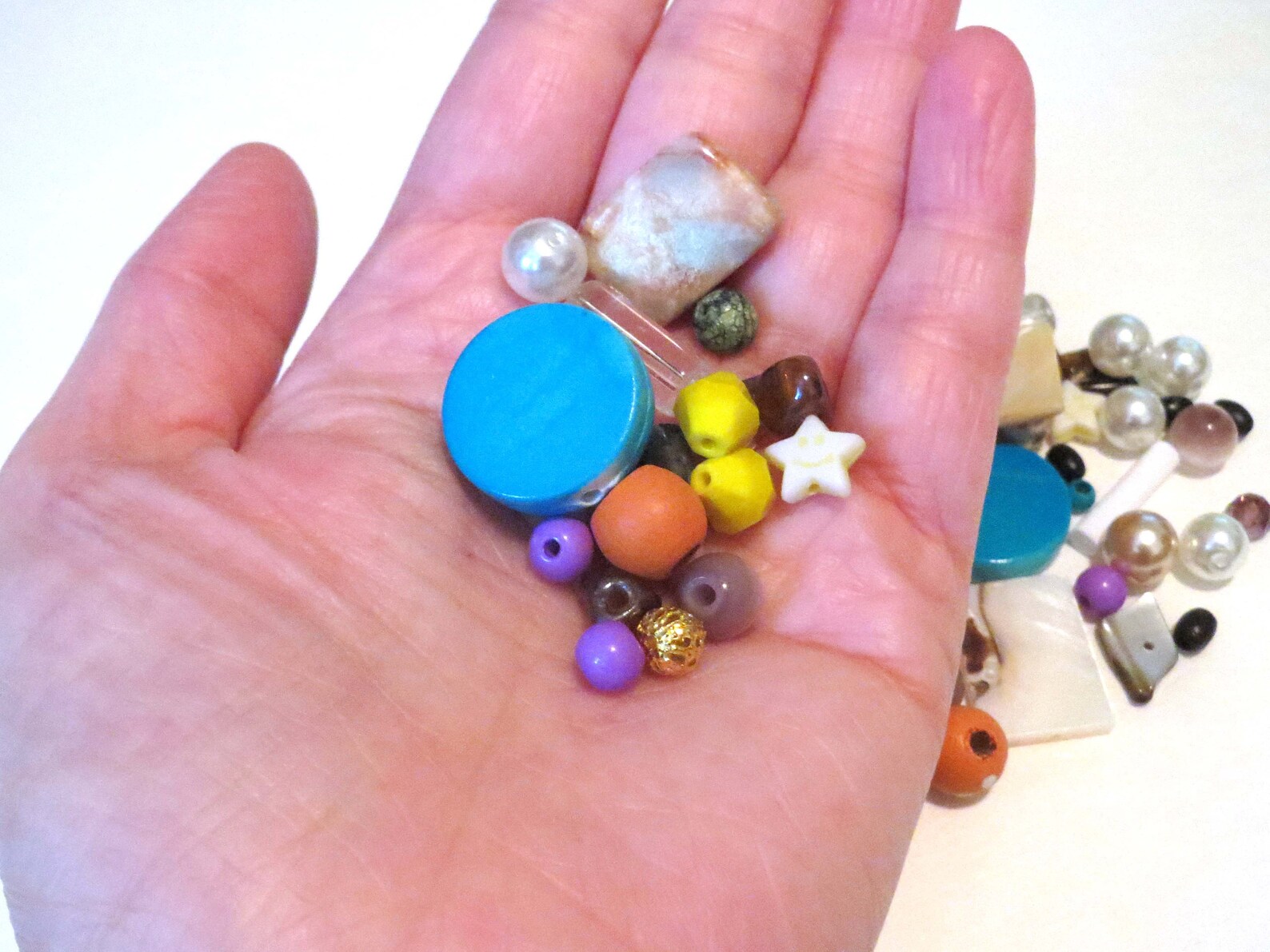 100+ Bead Grab Bag Assorted Bead Mix. Bead Destash, Assorted Sized ...