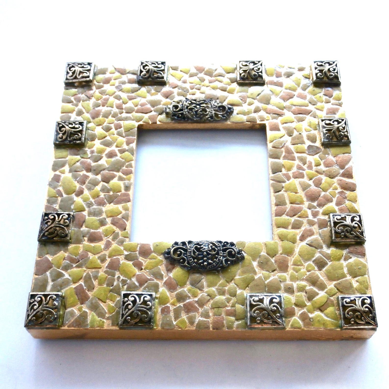 Upcycled Eggshell and Jewellery Mosaic Photo Frame - Decorative Picture ...