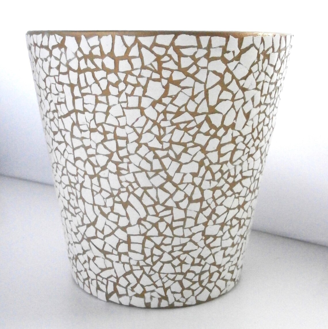 Upcycled Eggshell Mosaic Gold Plant Pot Holder - Decorative Planter - Etsy