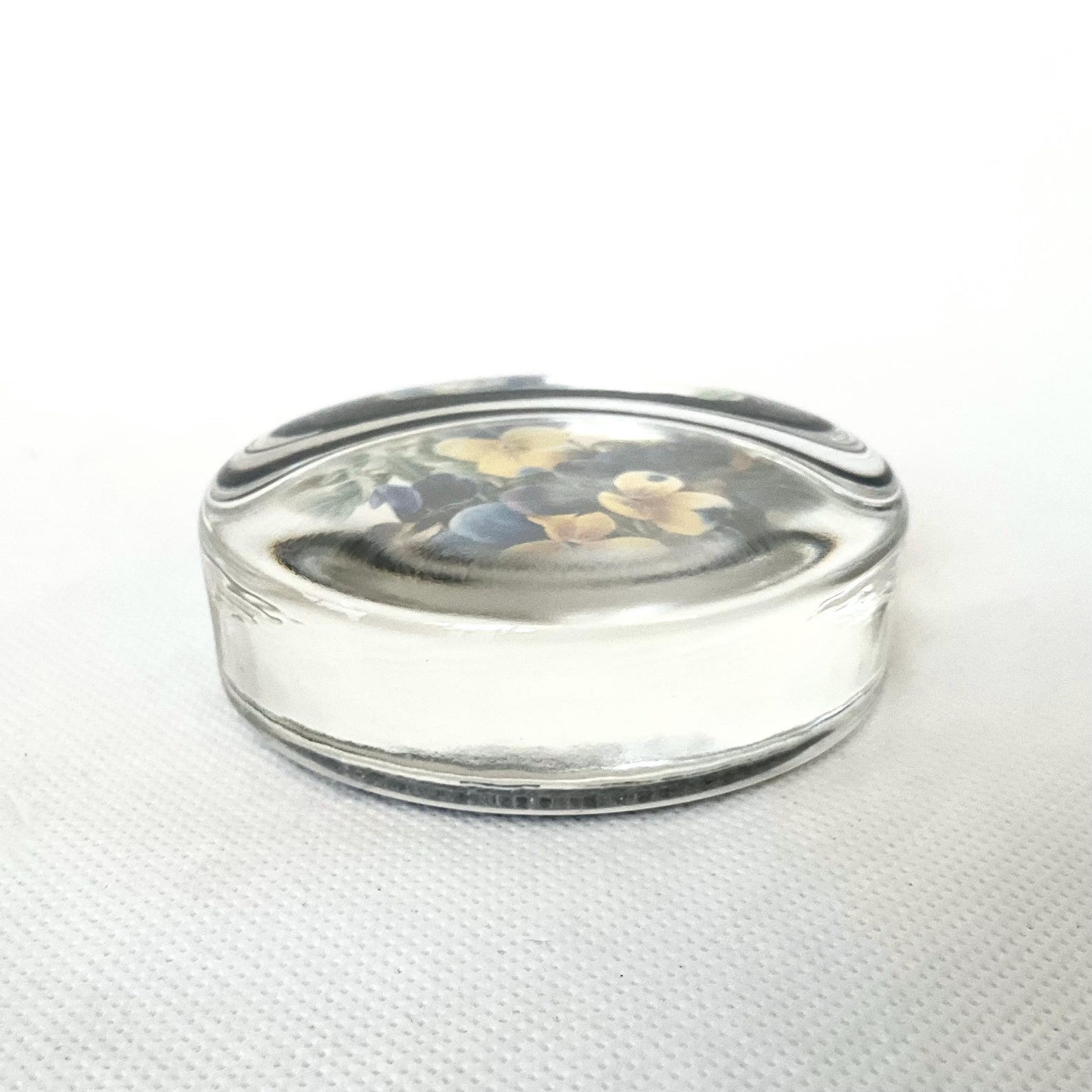 DAPHNE PAIN Glass Paperweight - Vintage Desktop Accessory - Etsy