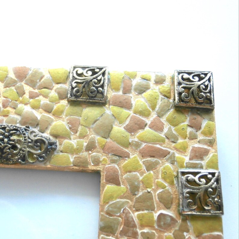 Upcycled Eggshell and Jewellery Mosaic Photo Frame - Decorative Picture ...
