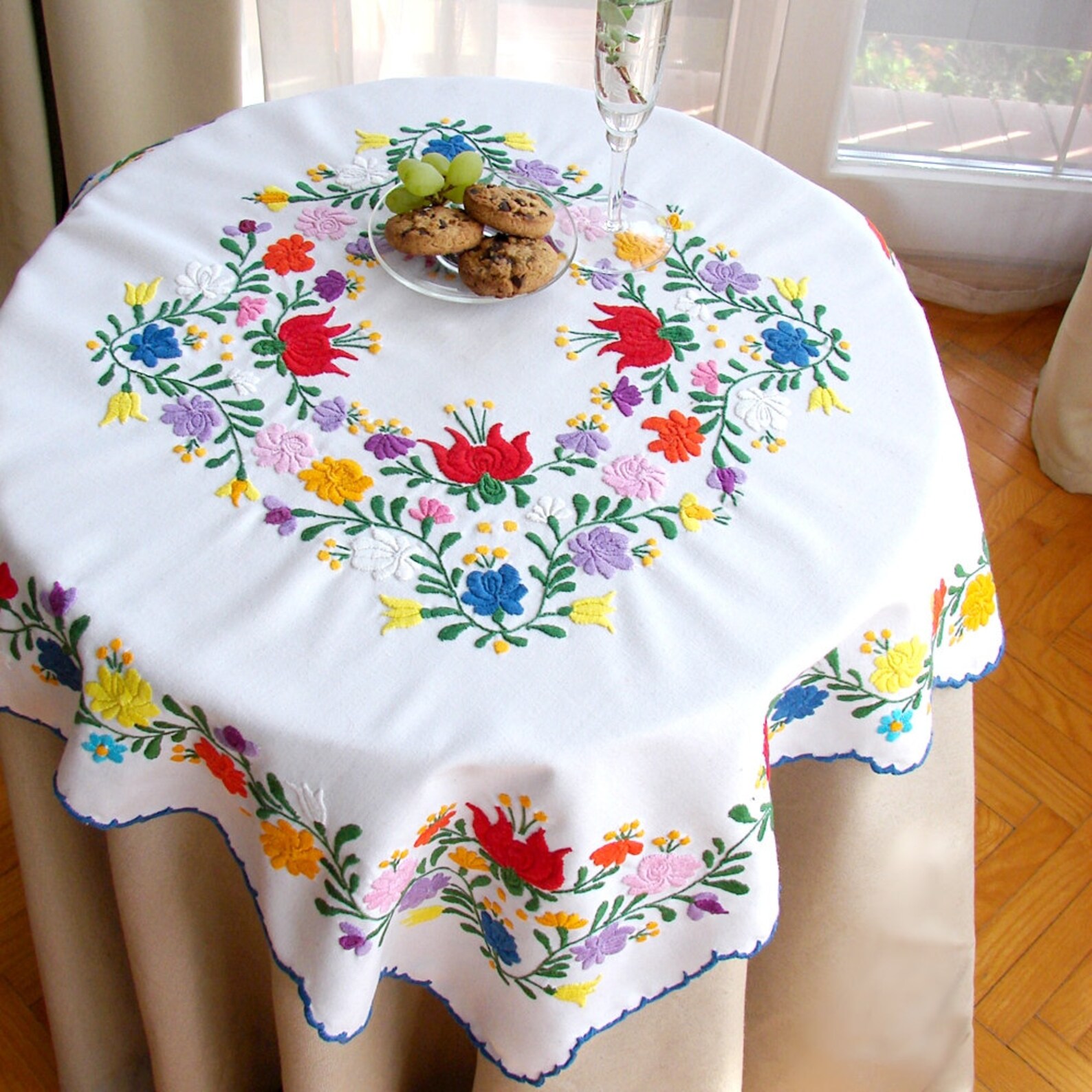 Richly Embroidered kalocsa Tablecloth, Hungarian Hand Embroidered Home ...