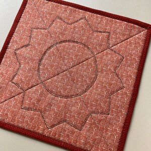 Modern Dresden Plate Flower Quilted Table Topper, Candle Mat, in Shades ...