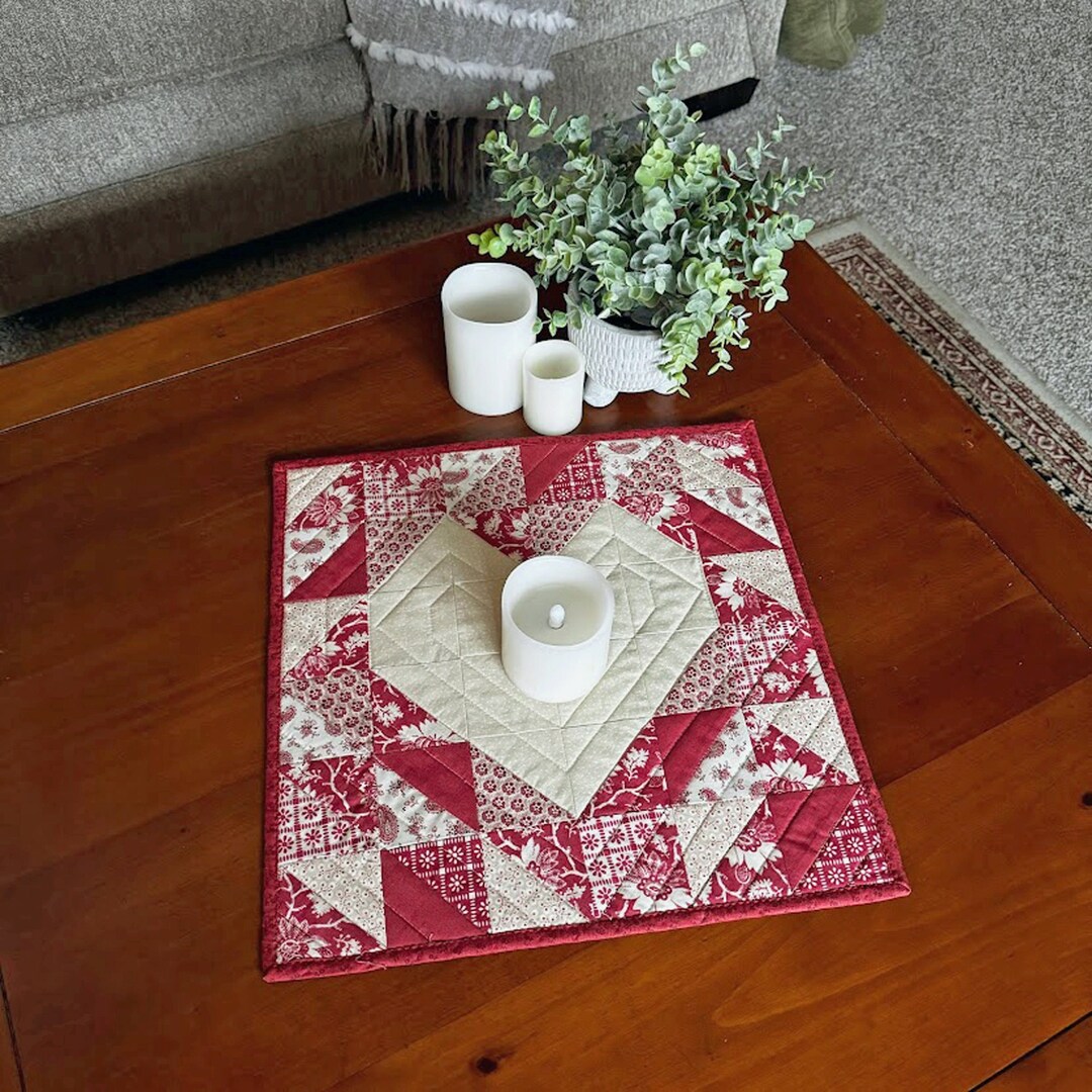 Heart Quilted Table Topper, Valentines Day Mini Quilt or Wall Hanging ...