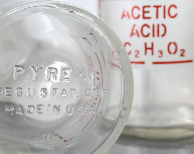 Set of Eight Vintage Pyrex Chemistry Lab Bottles / Circa 1960s / Bright ...