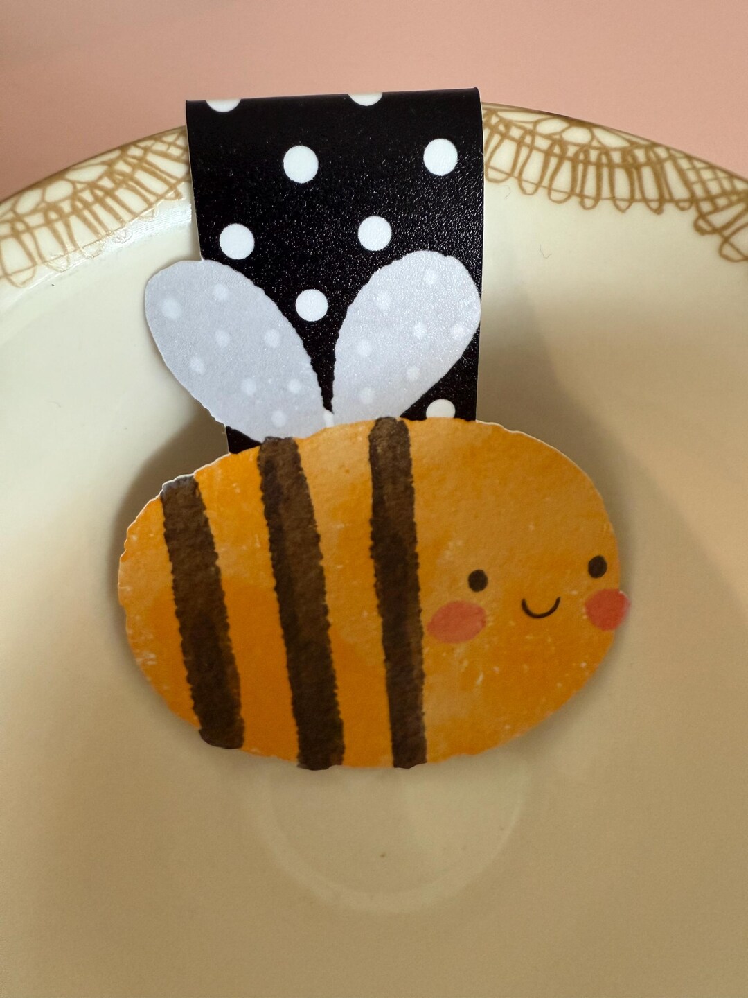 Honey Bee Magnetic Bookmark | Bookish | Book Accessories | Gifts for ...