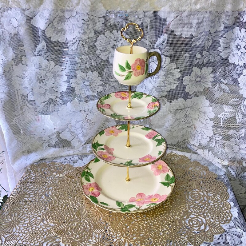 Teacup Tiered Display - Etsy