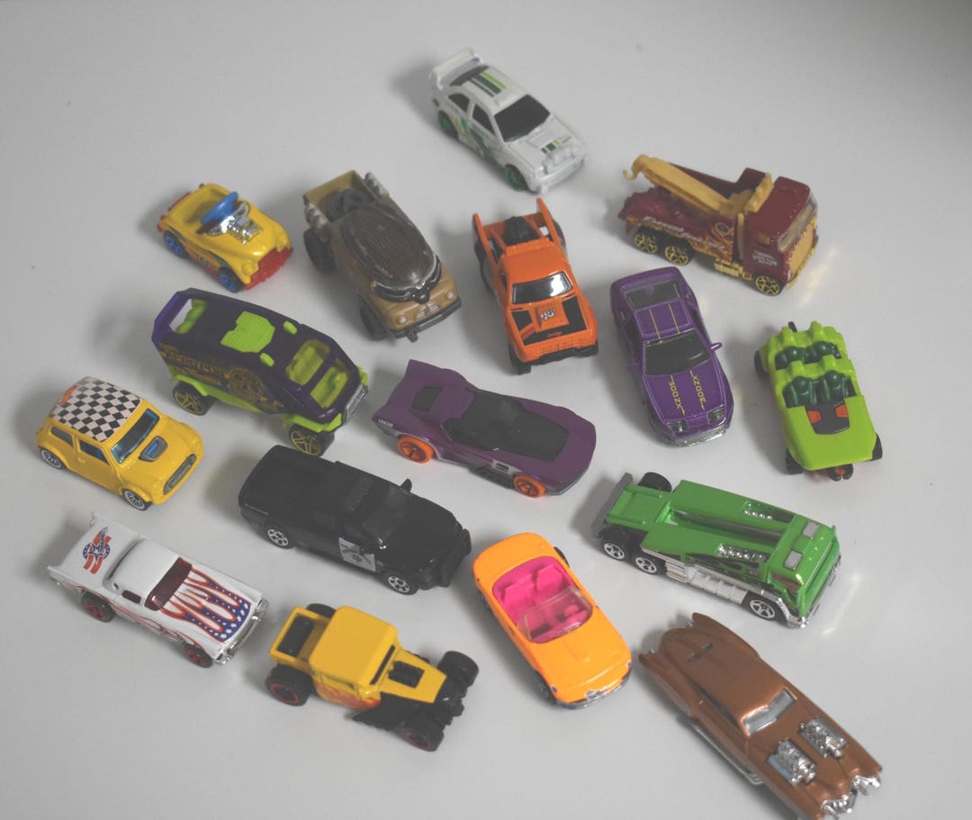 Assorted Lot Hotwheels Cars Hot Wheels 16 Vehicles - Etsy