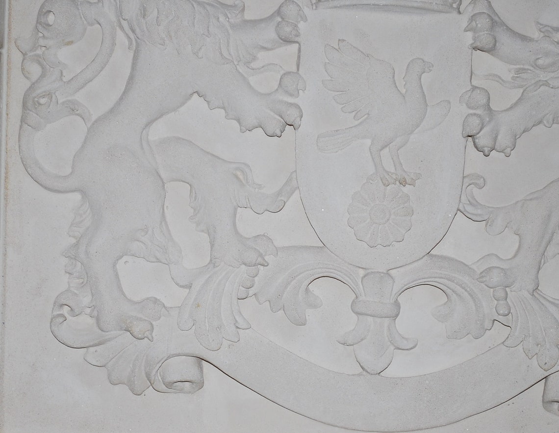 Cast Stone Royal Crest Wall Plaque Decor - Etsy