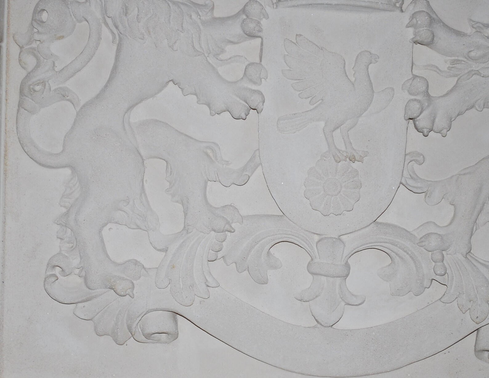 Cast Stone Royal Crest Wall Plaque Decor - Etsy