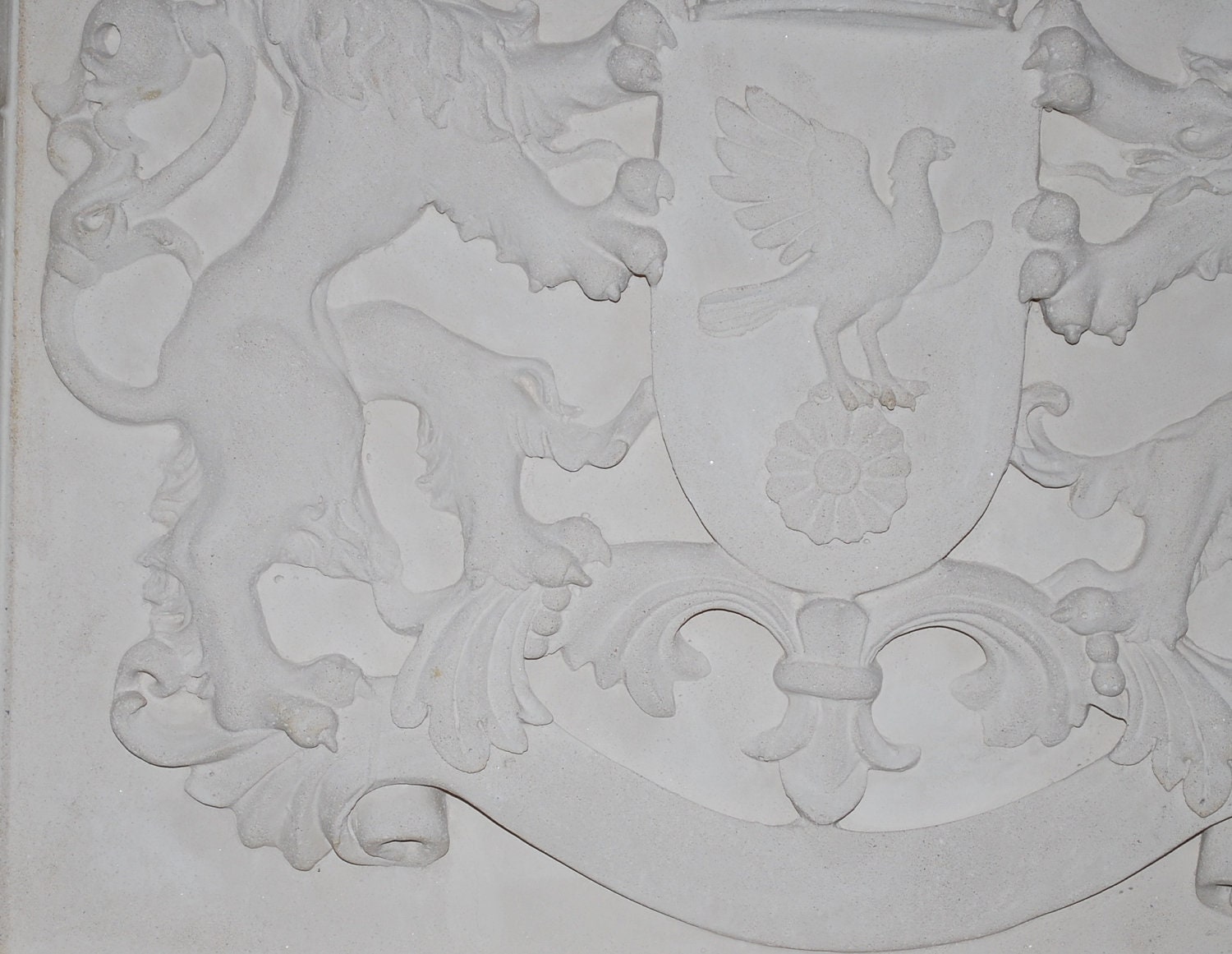 Cast Stone Royal Crest Wall Plaque Decor - Etsy