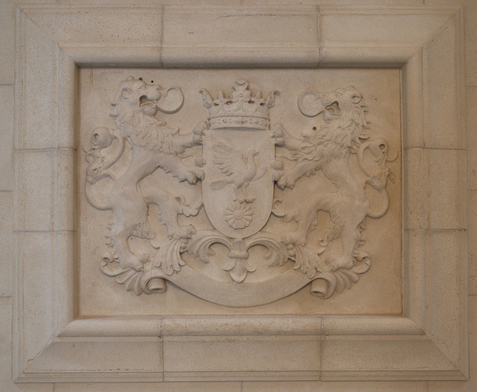 Cast Stone Royal Crest Wall Plaque Decor - Etsy