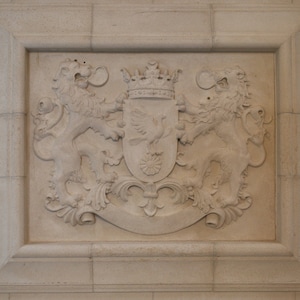 Cast Stone Royal Crest Wall Plaque Decor - Etsy