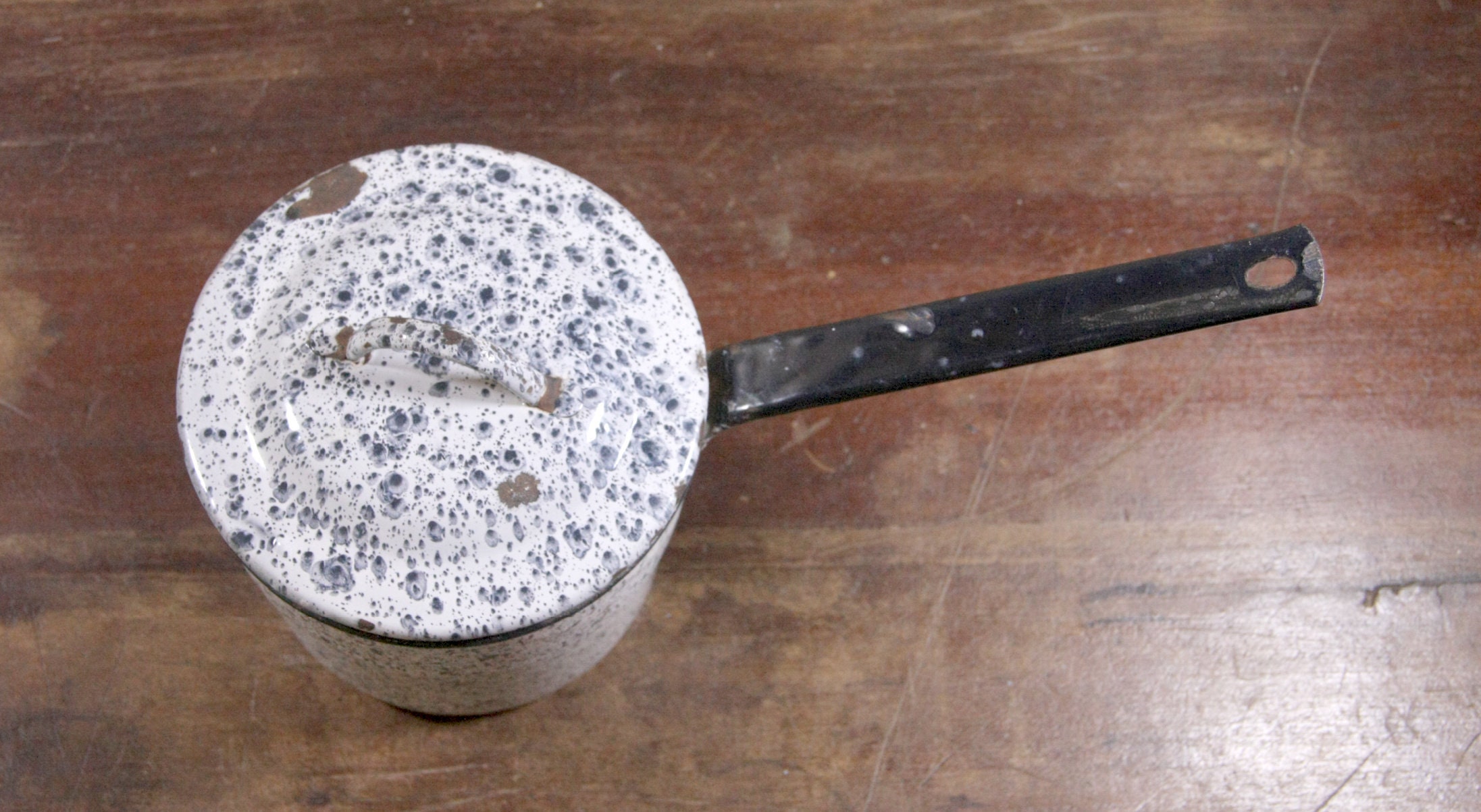 Antique Blue and White Enamelware Saucepan With Lid, Relish Pattern ...