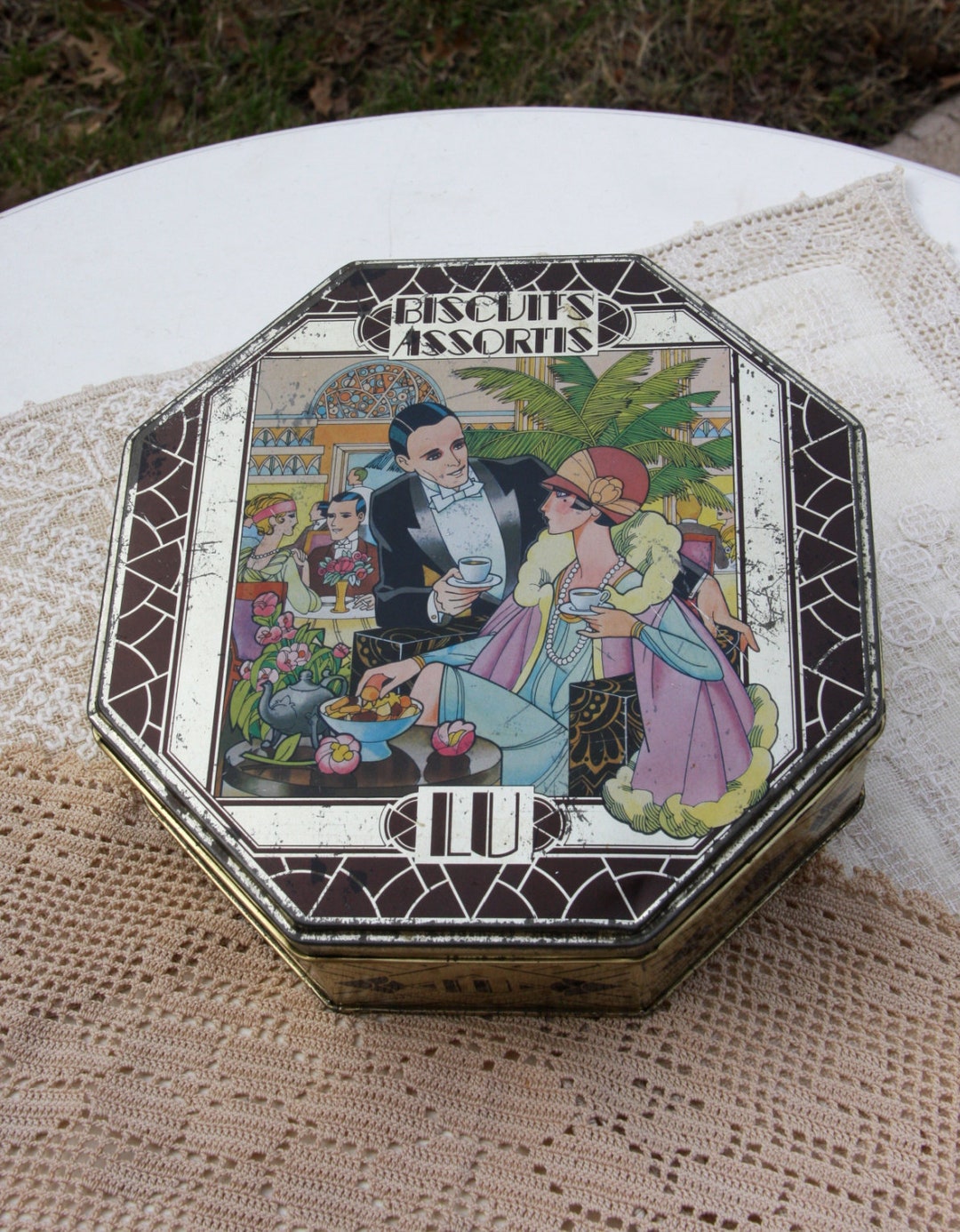 Art Deco Gatsby Era Biscuit Tin, Octagon Shape, Vintage - Etsy
