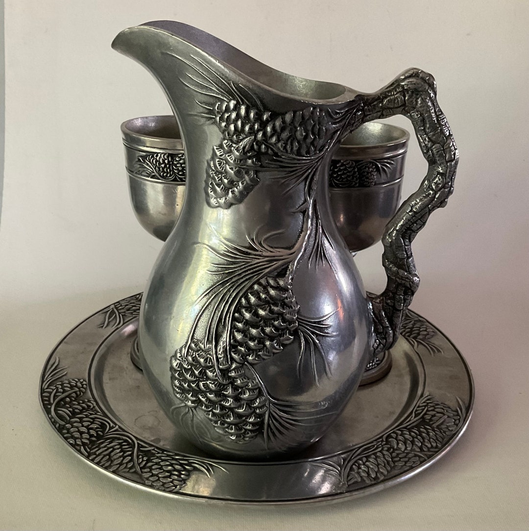 CARSON Statesmetal Pine Ridge PINECONE Water Pitcher 2 Goblets & Round ...