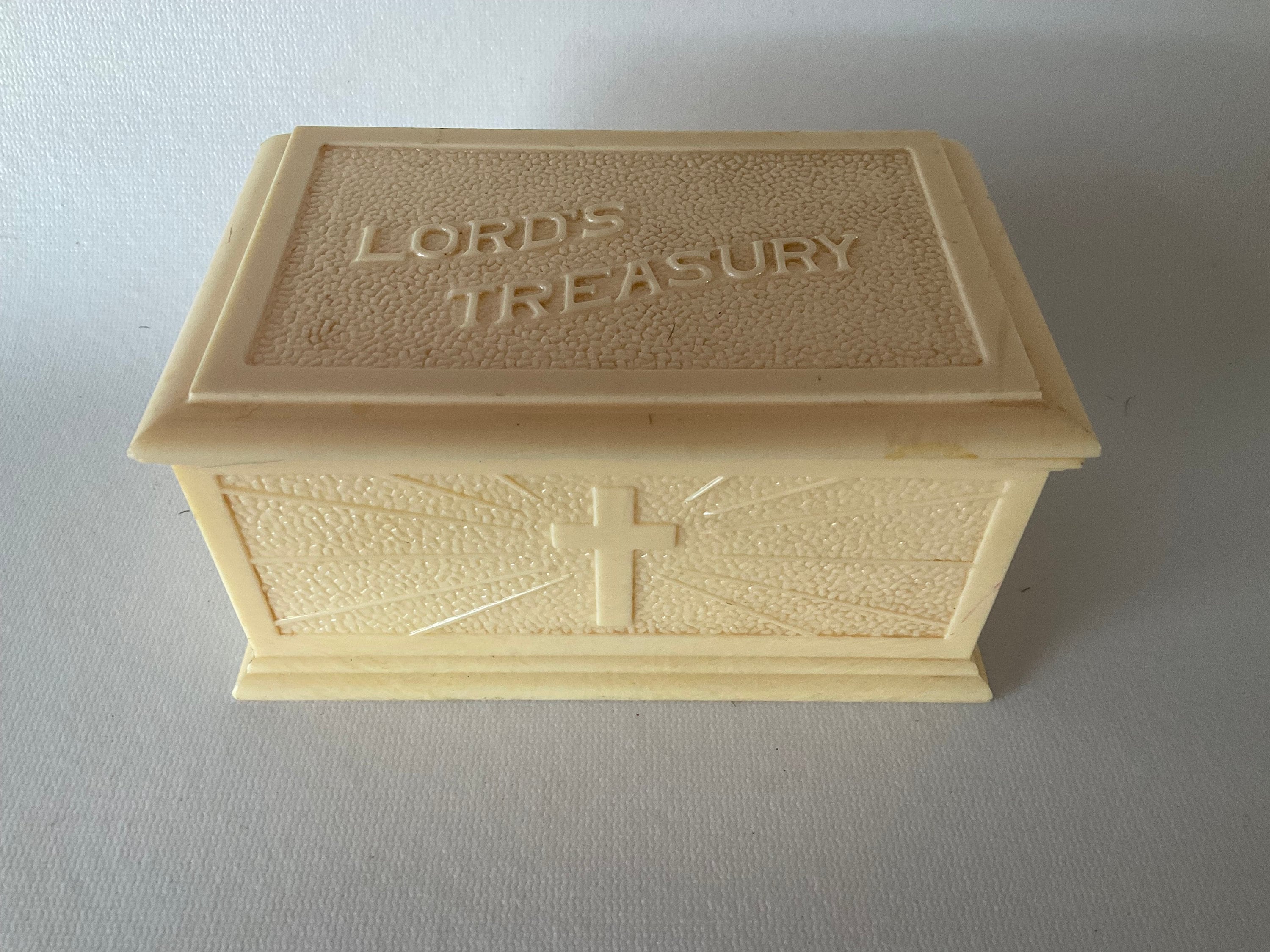 Vintage Lord's Treasury Box Ivory Color Plastic or Celluloid Hinged ...