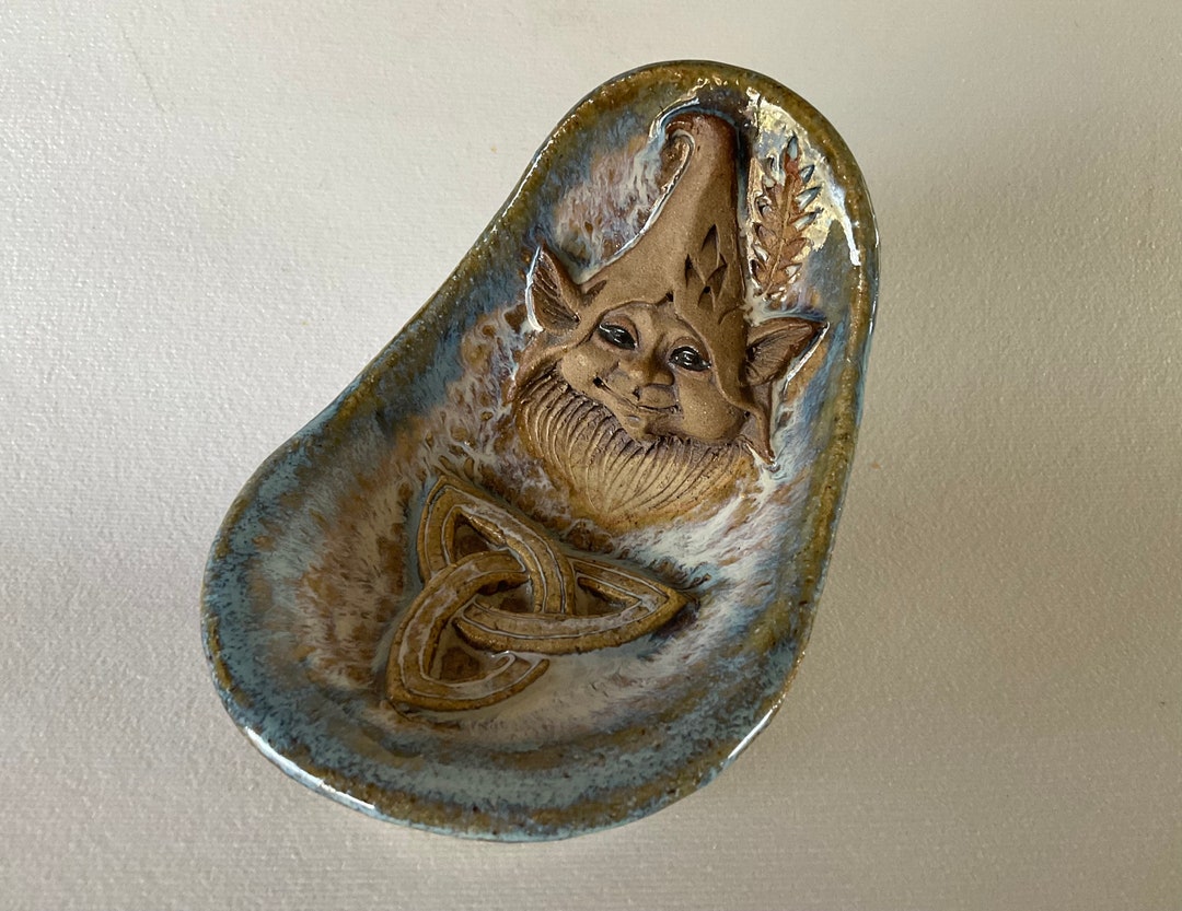 ELFSTONE Studio Pottery Elf Pixie & Irish Symbol Dish Candle - Etsy