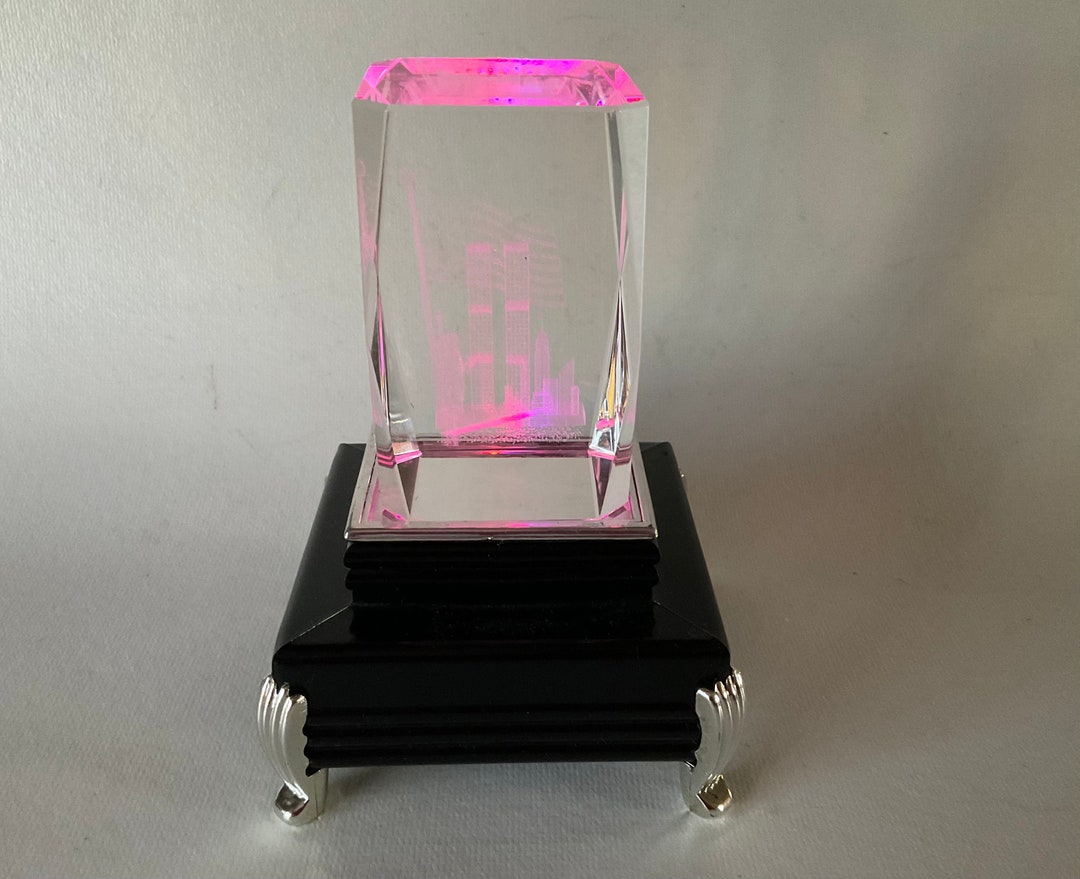 New York Crystal Laser Etched Glass Twin Towers Statue W Light up Base ...