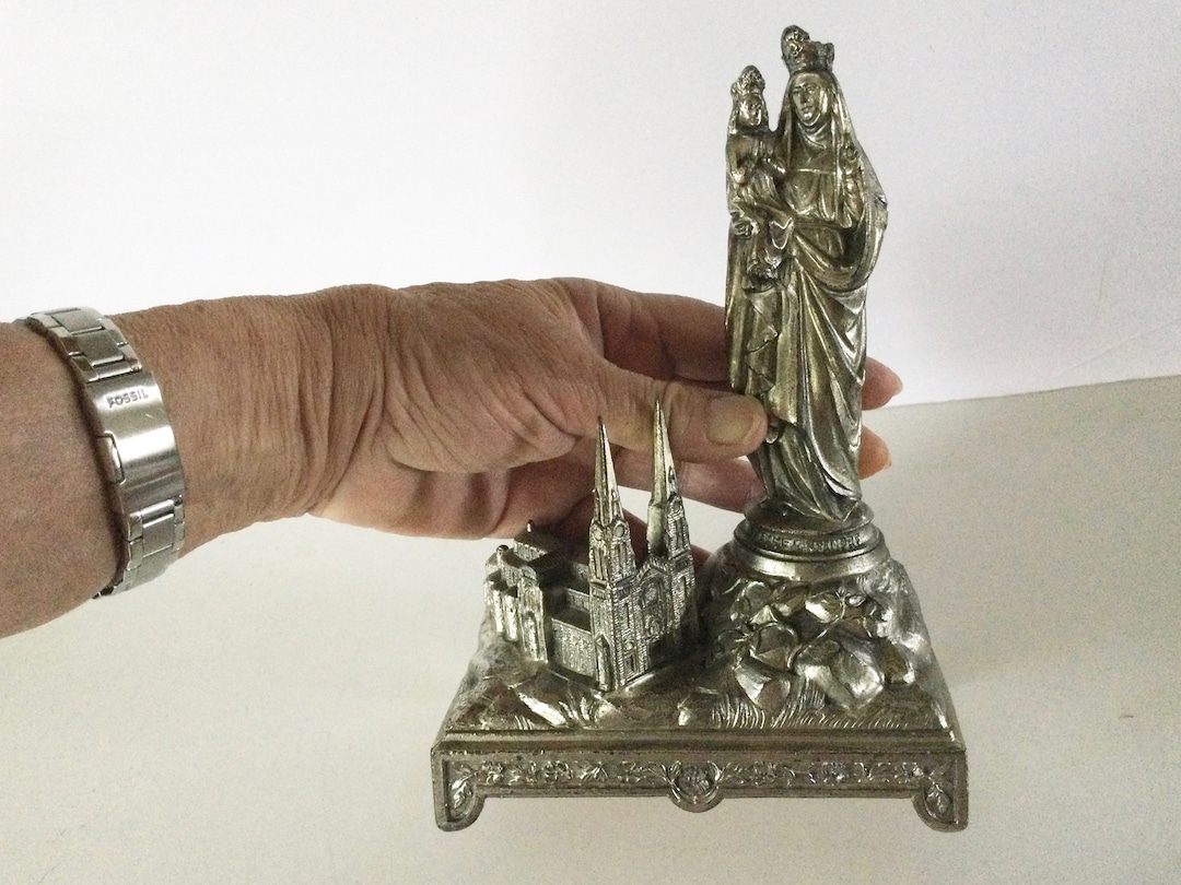 DSR Pot Metal Basilica of St Anne De Beaupre Holding Mary MUSIC BOX 8.5 ...