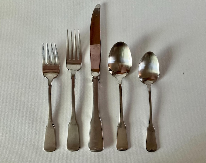 50 Pc Set Oneida AMERICAN COLONIAL Heirloom Cube Stainless Satin ...