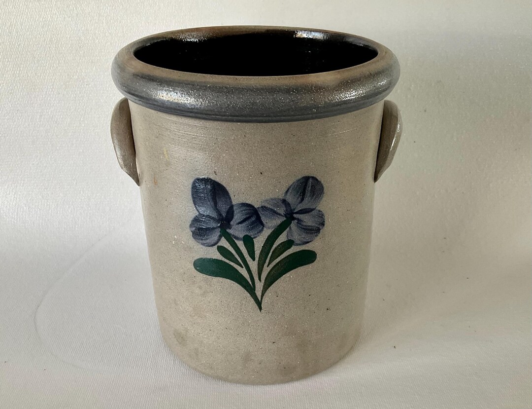 1997 ROWE Pottery Works Green Blue Flower Handmade Utensil Jar Crock 7 ...