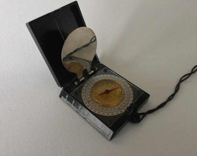 Vintage PASTO D.R.P. Bakelite Walking Hiking Field COMPASS W/ Lanyard W ...