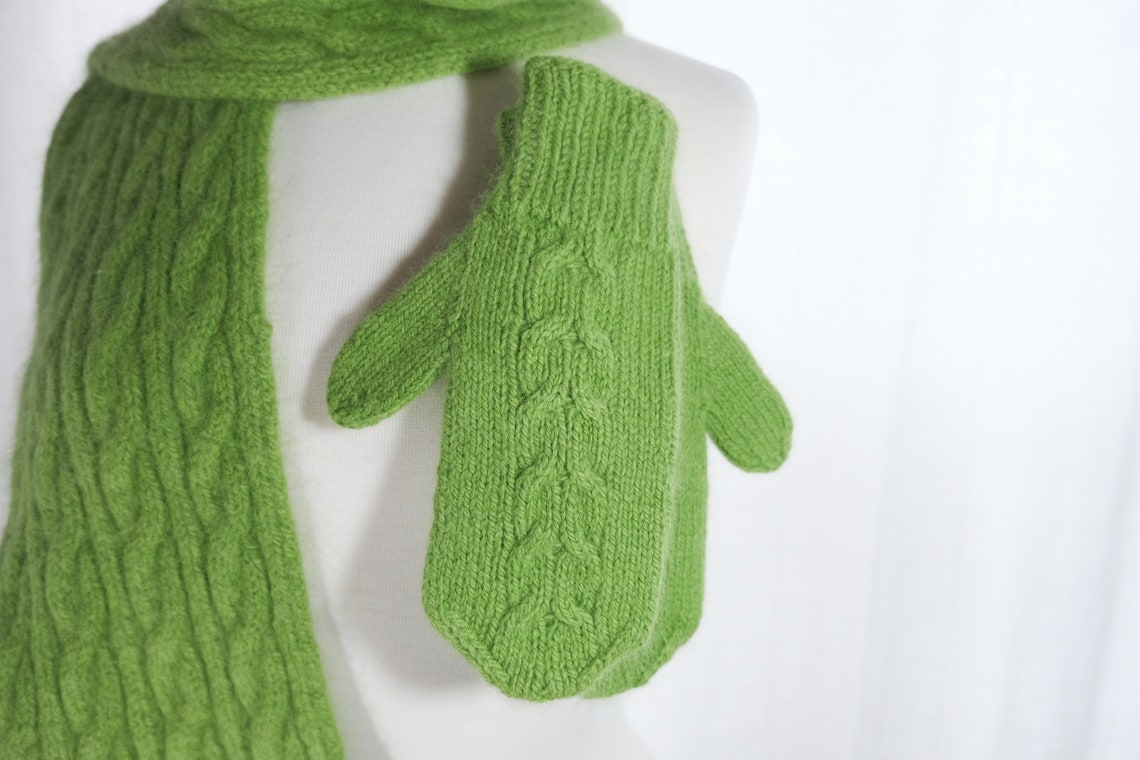 Pattern Cloud Mittens and Scarf to Knit | Etsy