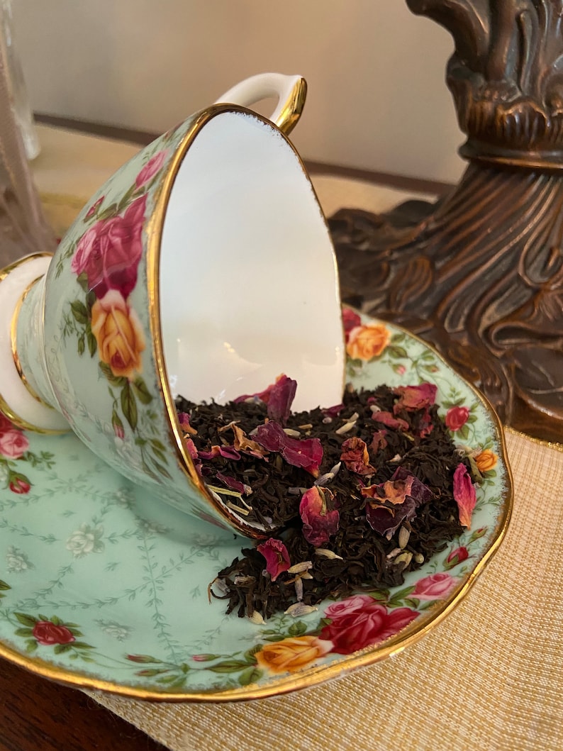 Lady Whistledown's Elixir. Bookish Tea for Elegance. Delightful Gift ...